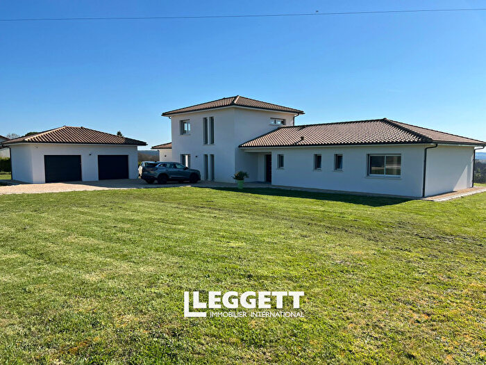 Maison 6 pièces à Léguillac-de-lAuche, à vendre