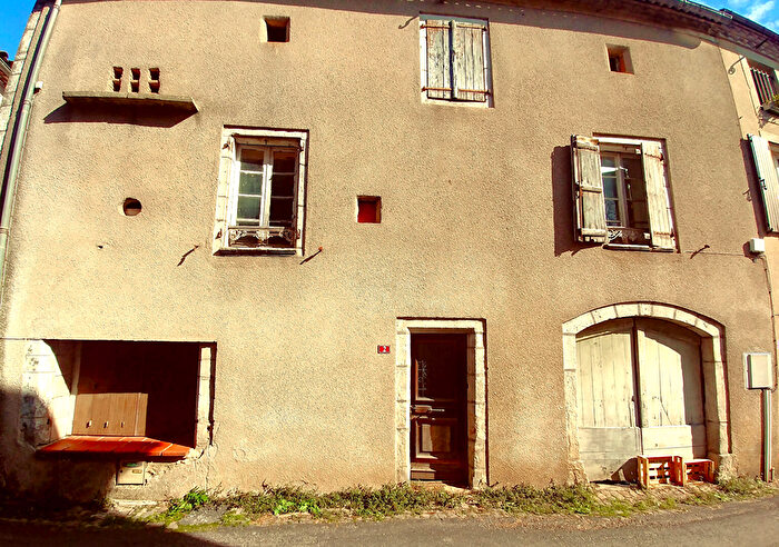 Maison à vendre - Vaour - 7 pièces - 5 chambres