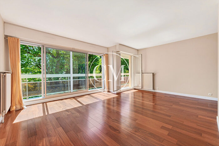 Appartement 3 pièces à Buc, à vendre