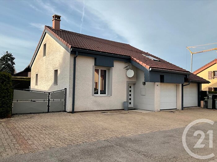 Maison à vendre - Frasne - 5 pièces - 3 chambres