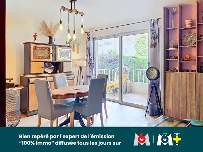 Nice, Saint-Lambert, Bas-Cimiez : Appartement 3 pièces à vendre