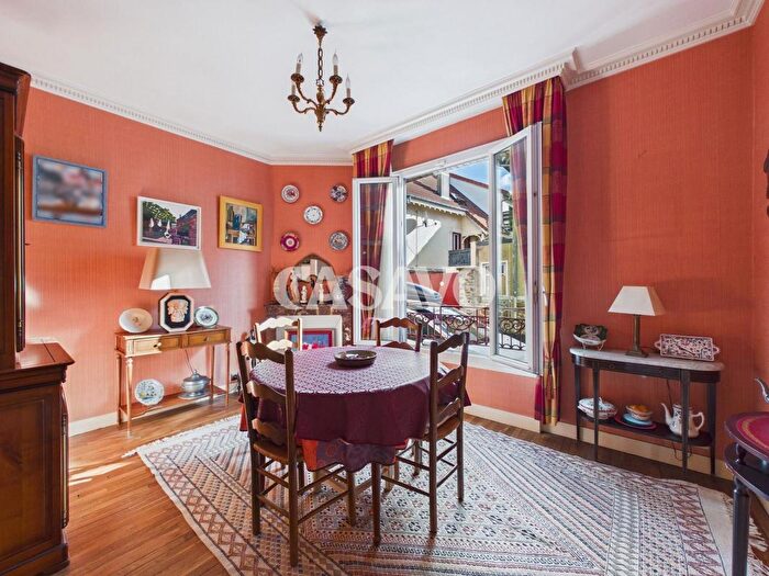 Maison à vendre - Fontenay-sous-Bois, Centre-ville - 5 pièces - 3 chambres