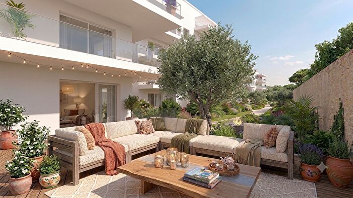 Maison 2 pièces à vendre à Cannes, Californie Pezou
