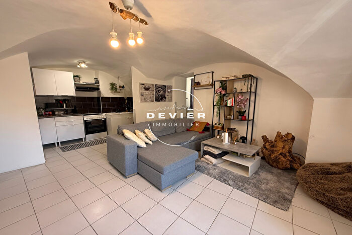 Appartement à vendre - Saint-Geniès-des-Mourgues - 3 pièces - 2 chambres