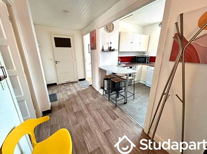 Appartement à louer - Centre Ville, Amiens - 1 pièce - 1 chambre