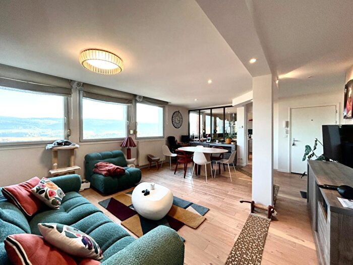 Appartement à vendre - Morteau - 4 pièces - 3 chambres