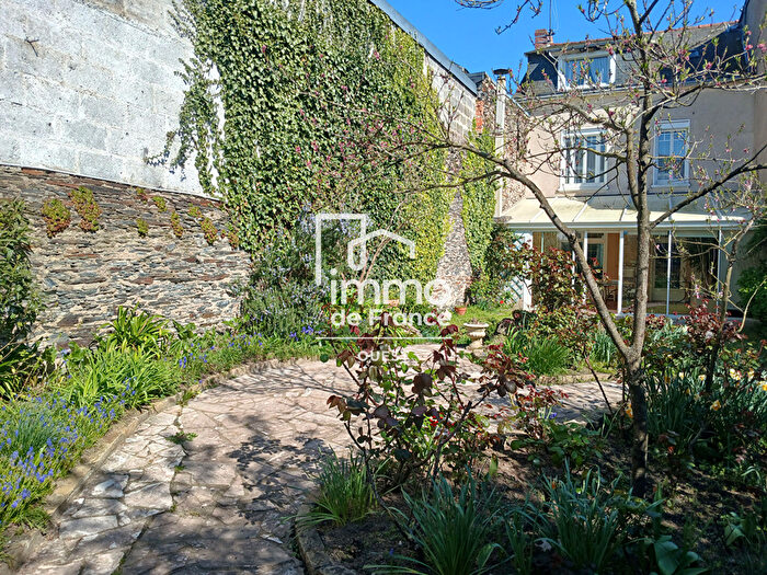 Maison à vendre - Angers, Centre-ville, La Fayette - 8 pièces - 5 chambres