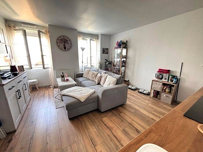 Appartement 2 pièces à Centre Ville-Saint Léonard-Notre-Dame, Alençon, à louer