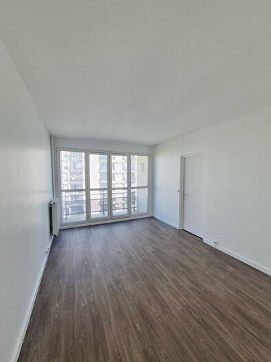 Appartement 4 pièces à louer - J Moulin, Villeneuve-la-Garenne