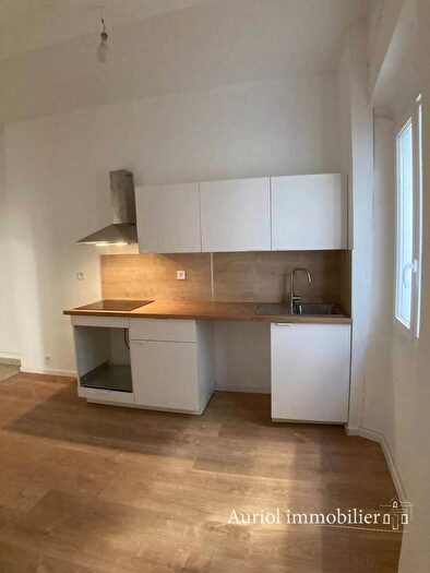 Appartement à louer - Le Centre, Auriol - 2 pièces - 1 chambre