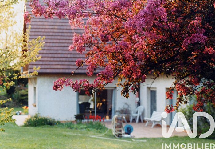 Maison à vendre - Mareil-sur-Mauldre - 8 pièces - 5 chambres