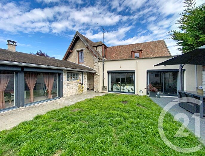 Maison à vendre - La Chapelle-en-Serval - 5 pièces - 4 chambres