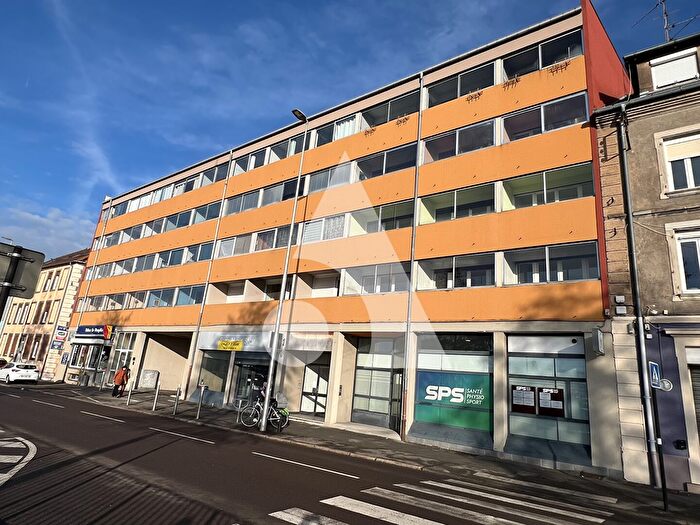 Appartement à vendre - Belfort, Centre-ville, Fb de Montbéliard - 5 pièces - 3 chambres