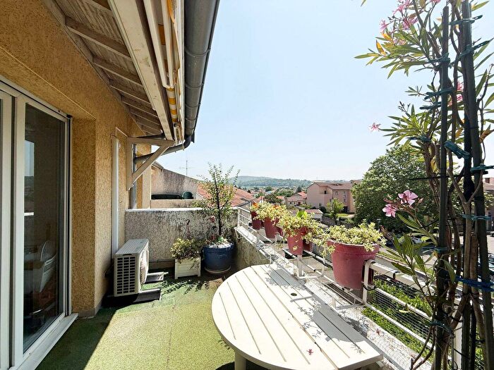 Communay : Appartement 2 pièces à louer