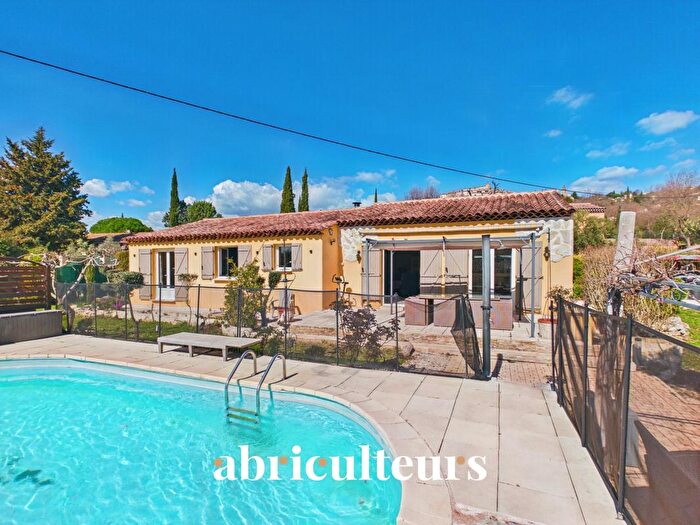 Maison à vendre - Callian - 5 pièces - 4 chambres