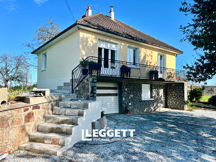 Maison à vendre - Saint-Priest-la-Feuille - 10 pièces - 4 chambres