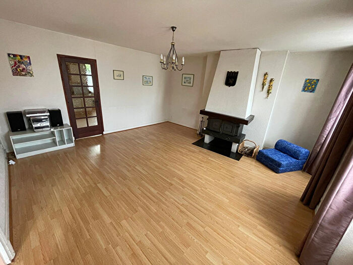 Maison à vendre - La Machine - 12 pièces - 6 chambres