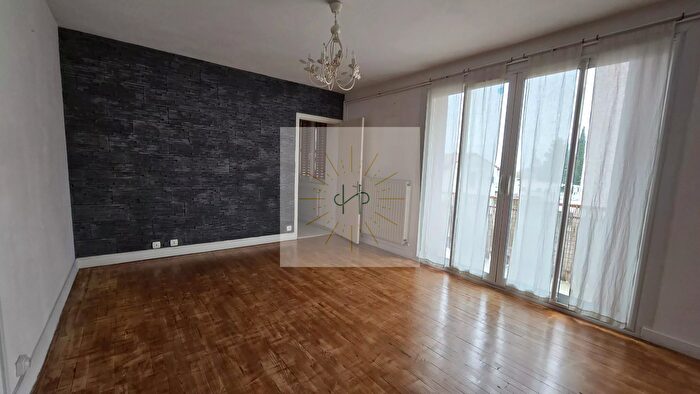 Appartement à vendre - Romans-sur-Isère - 4 pièces - 3 chambres