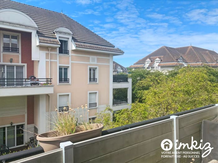 Appartement 4 pièces à vendre à Émerainville