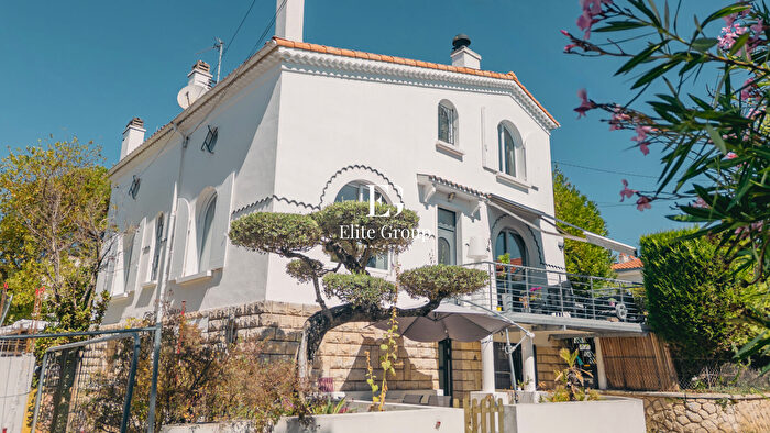 Royan, Centre-ville : Maison 6 pièces à vendre