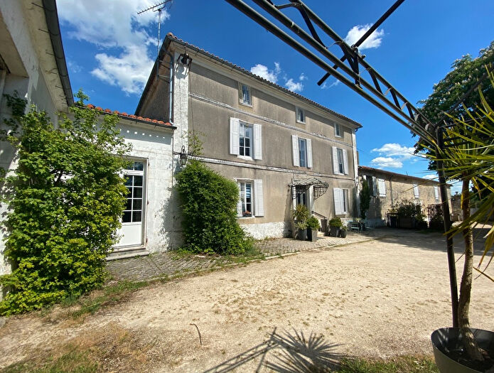 Maison 6 pièces à vendre - Marsac