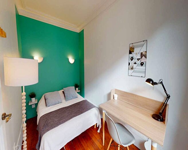 Appartement 6 pièces à louer à Cambronne-Garibaldi, Paris 15ème arrondissement