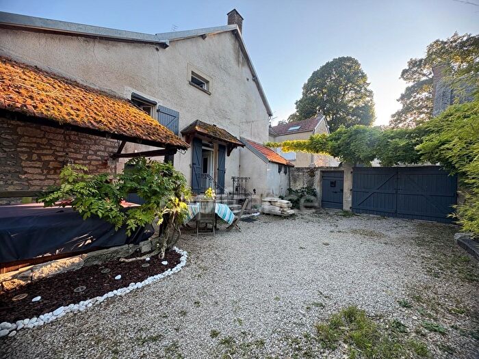 Maison à vendre - Cry - 5 pièces - 4 chambres