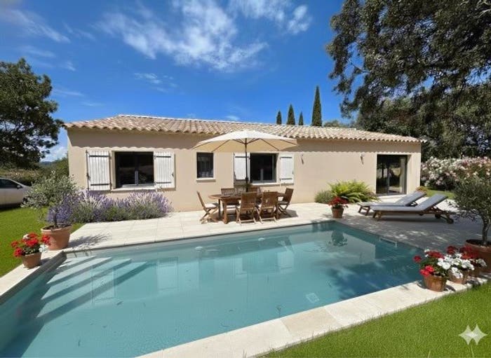 Maison 4 pièces à vendre à Villecroze