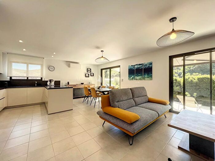 Maison à vendre - Pietrosella - 4 pièces - 3 chambres