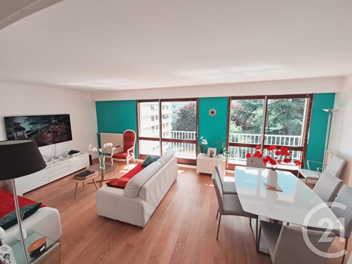 L'Haÿ-les-Roses, Centre-ville : Appartement 5 pièces à vendre