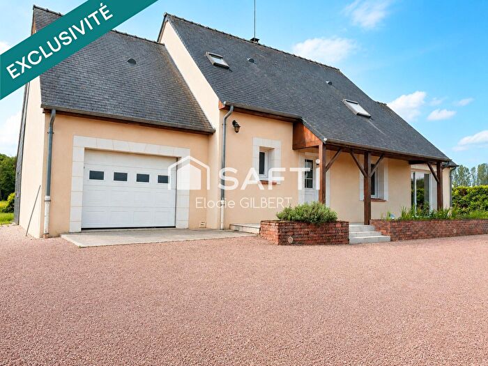 La Flèche, Bolerie, Sainte-Colombe, La Monnerie - Maison 6 pièces à vendre
