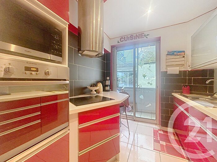 Appartement 3 pièces à vendre - Perpignan, Les Remparts