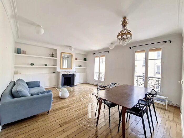 Paris 7ème, Champ de Mars : Appartement 2 pièces à louer