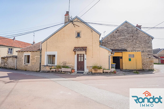 Maison 5 pièces à vendre à Échevannes
