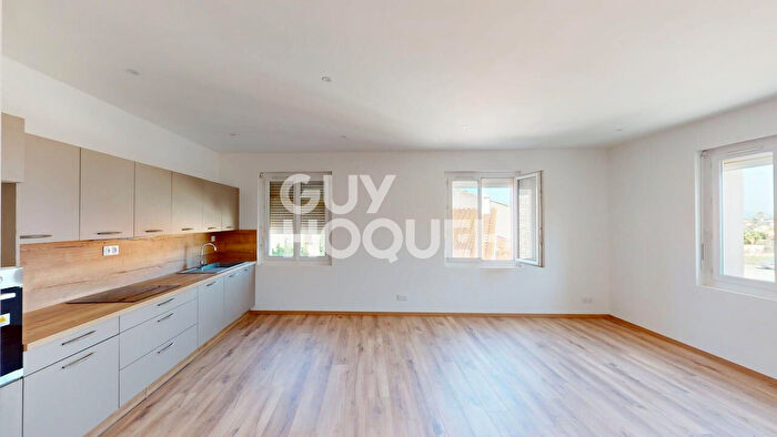 Appartement 3 pièces à Canohès, à vendre