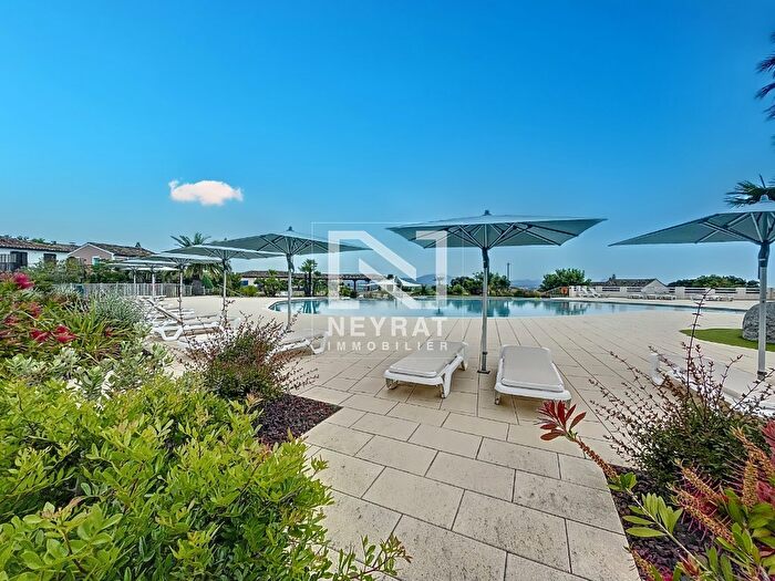 Appartement à vendre - Roquebrune-sur-Argens, Golf - 2 pièces - 1 chambre