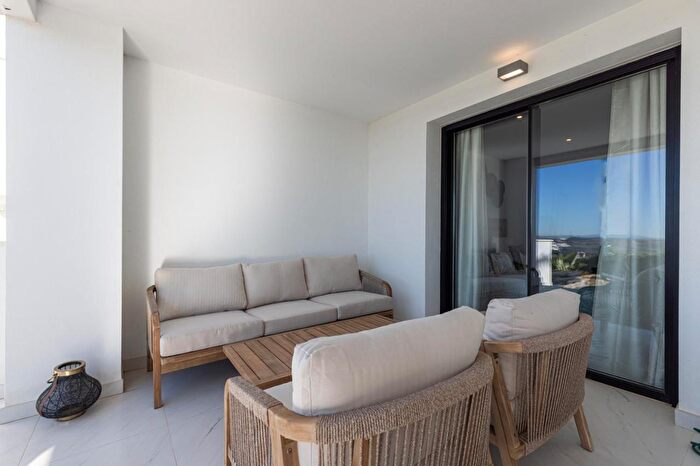 Appartement à vendre - Aix-en-Provence, Val Saint-André - 4 pièces - 3 chambres