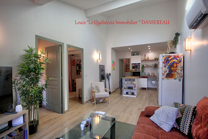 Appartement à vendre - La Destrousse - 3 pièces - 2 chambres