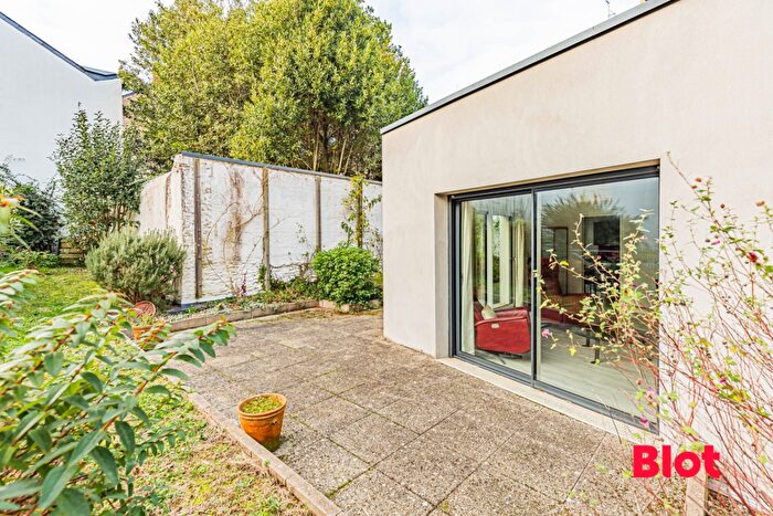 Maison à vendre - Nantes, Saint-Clément, Jardin des plantes, Caserne Lamoricière - 5 pièces - 3 chambres