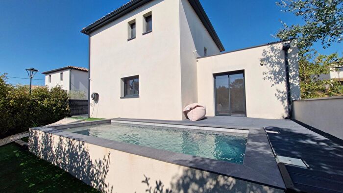 Villeneuve-lès-Avignon, Charbonnières - Maison 5 pièces à vendre