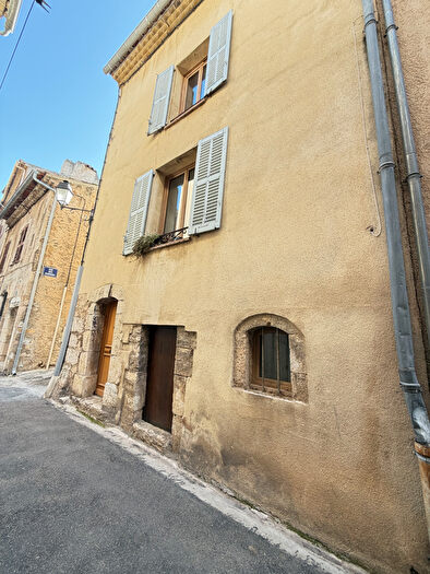 Maison à vendre - Aups - 6 pièces - 4 chambres