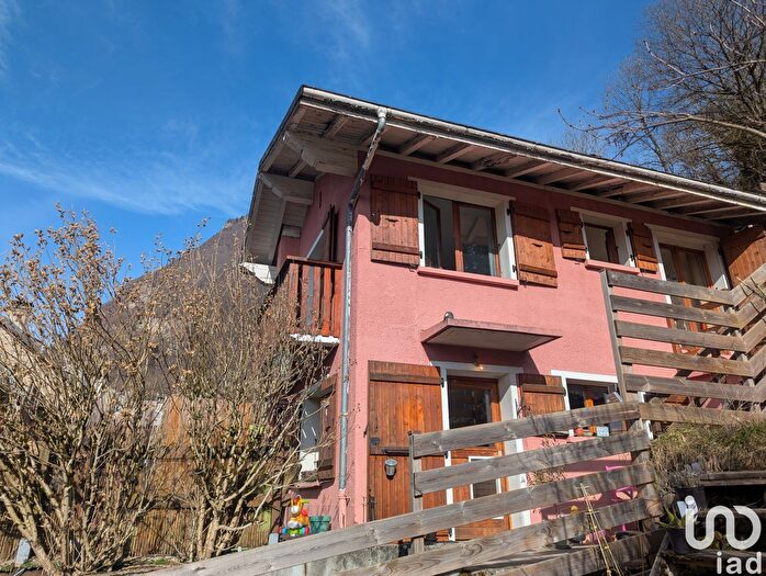 Maison à vendre - Taninges - 3 pièces - 2 chambres