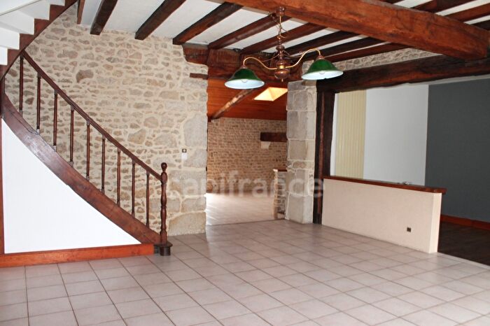 Maison à vendre - Airvault - 7 pièces - 3 chambres