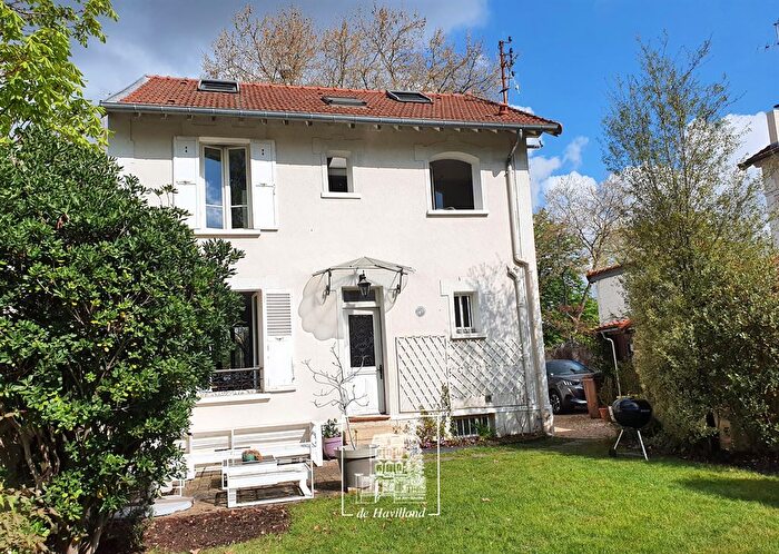Maison à louer - Le Vésinet - 7 pièces - 5 chambres