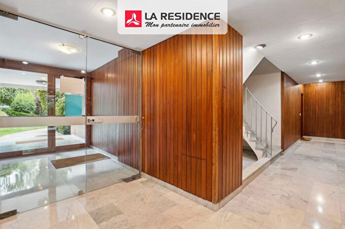 Appartement à vendre - Courbevoie, Bécon - 3 pièces - 2 chambres