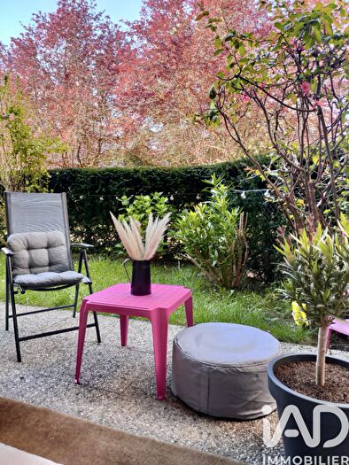 Appartement à vendre - Livry-Gargan, Nord - 3 pièces - 2 chambres