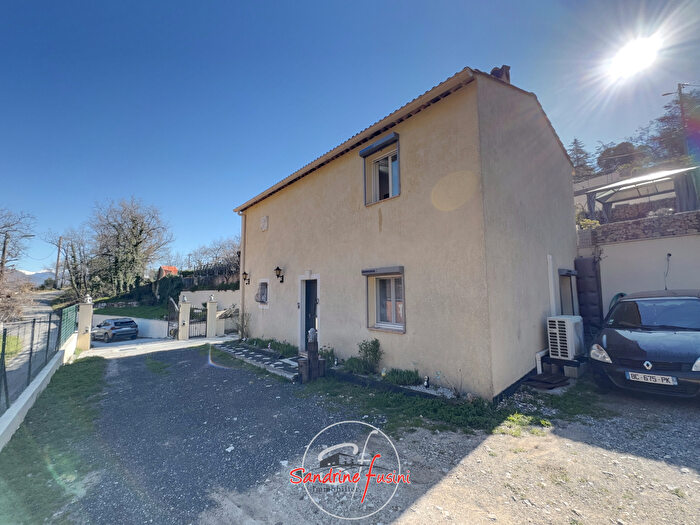 Maison à vendre - Bouyon - 4 pièces - 3 chambres