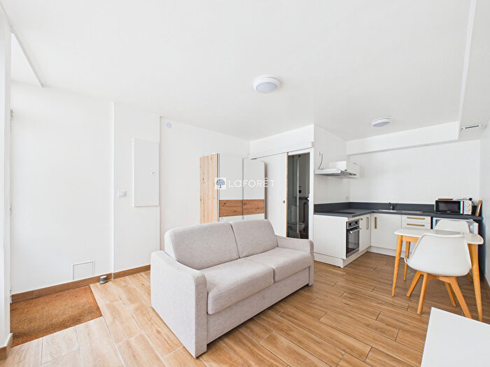 Appartement 1 pièce à Quimperlé, à louer