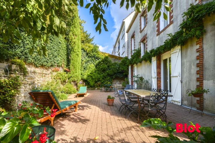 Nantes, Hauts-Pavés, Saint-Pasquier, Saint-Félix, Université : Maison 8 pièces à vendre