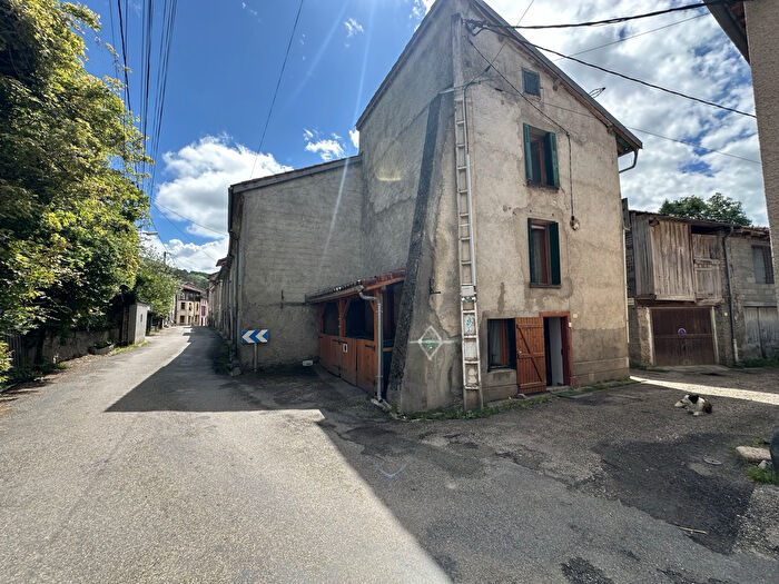 Maison 4 pièces à vendre à Seix